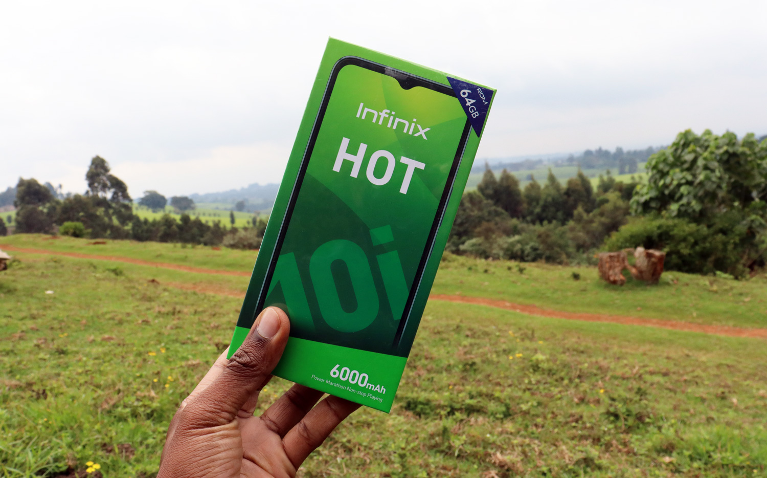 Infinix Hot 10i: Unboxing and First Impressions